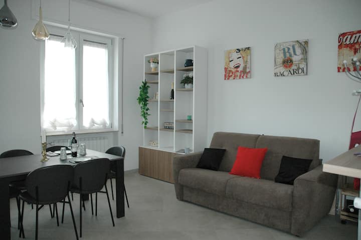 Bright, Vibing Apartment Next To The City Center - Florence