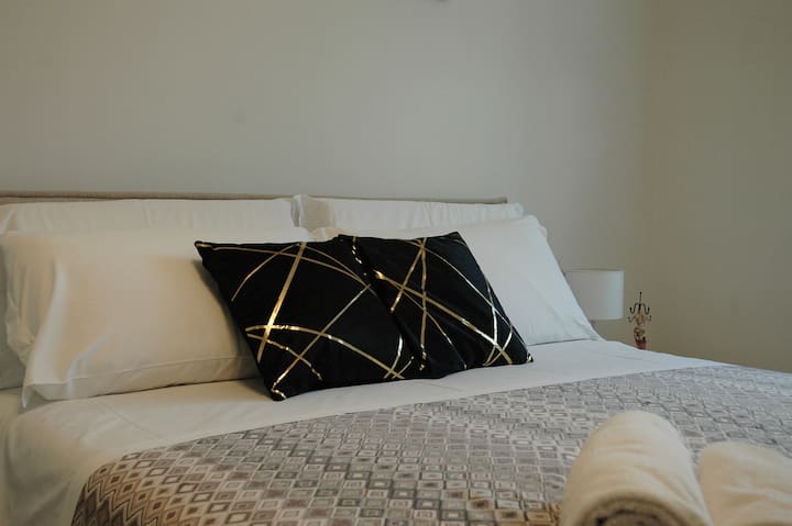 Bright, Vibing Apartment Next To The City Center - Florence