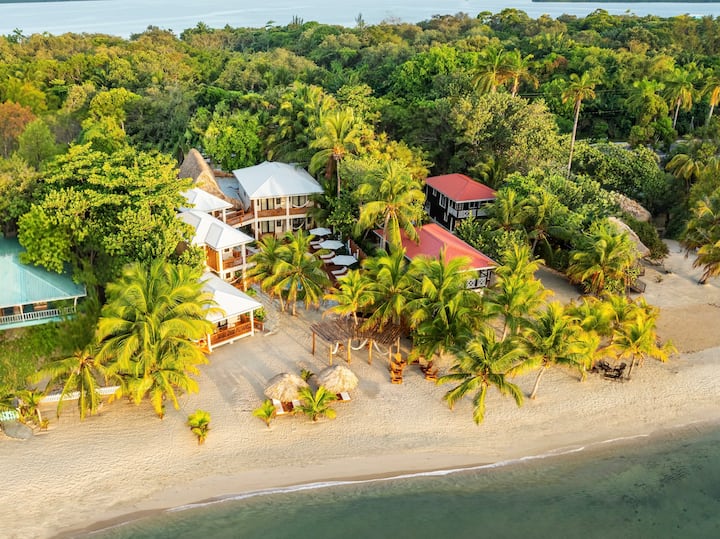 Kalimera Beach  - 8 Luxury Rooms - ベリーズ