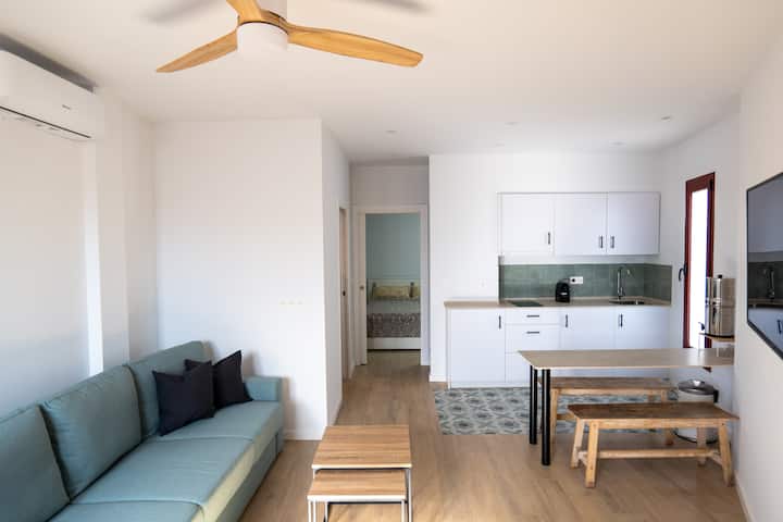 Loft Nuevo Con Vistas Al Mar Y Montaña Con Parking - Málaga