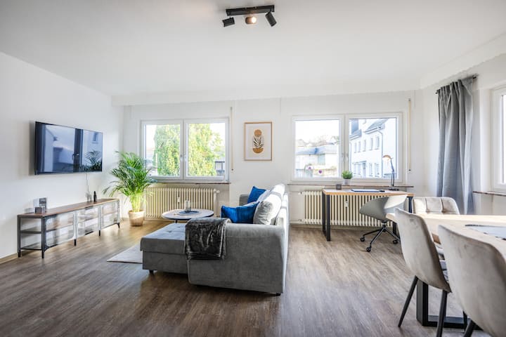 Rhine View Comfort Oasis | 4 Br, 14 Pax | Balcony - Koblenz