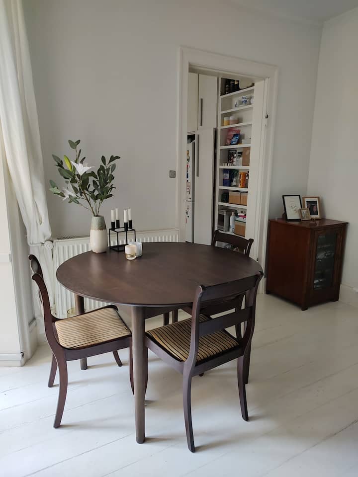 Central And Peaceful Room By Nørreport + The Lakes - Copenhaguen