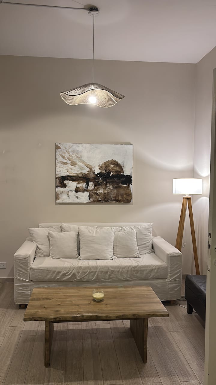 Cómodo Departamento En Recoleta - Argentina