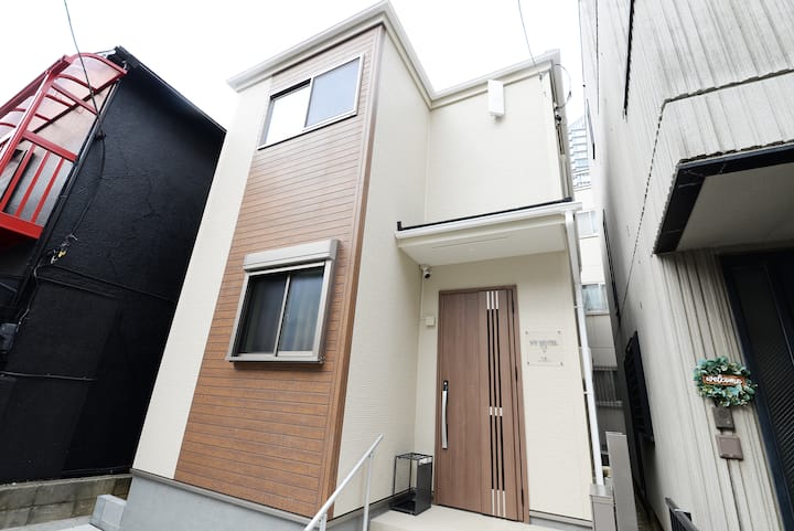 Nyhotel5 新宿2階建て4室1バスルーム1シャワー2トイレ - Shibuya