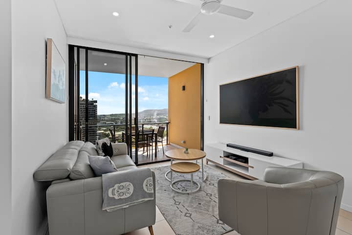 Stunning 1b In South Bank W/ River & Mountain View - 米爾頓