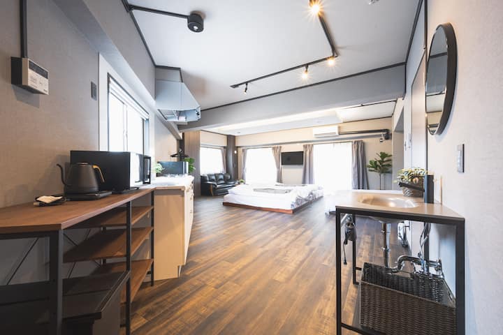 名古屋駅から電車4分｜本陣駅徒歩1分｜301号｜デラックスルーム4ベッド最大6名宿泊 - Nagoya
