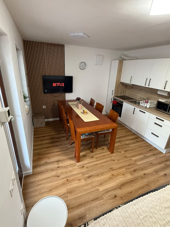 La Hiška ČAtež - With Terme ČAtež Tickets - Čatež ob Savi