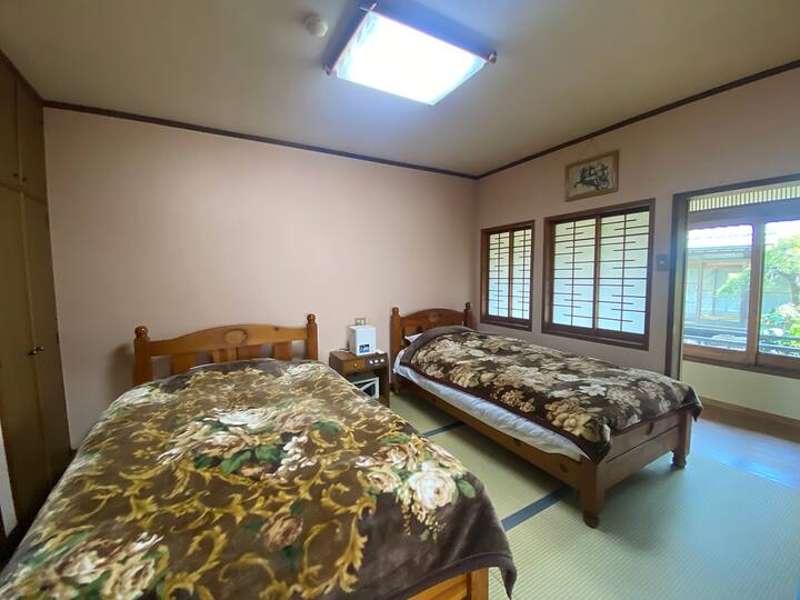 【国東温泉】老舗旅館のレトロな空間で満喫!/折上格天井の広々和洋室/4名迄 - 国東市