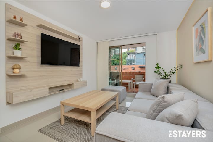 2 Min Provenza | Ac | Self Check In | Parking - Medellín