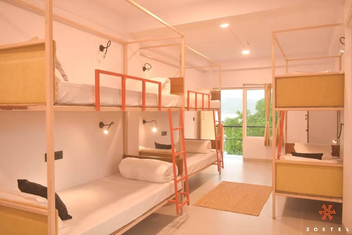 Bed In 6 Bed Female Dorm In Port Blair - Port Blair
