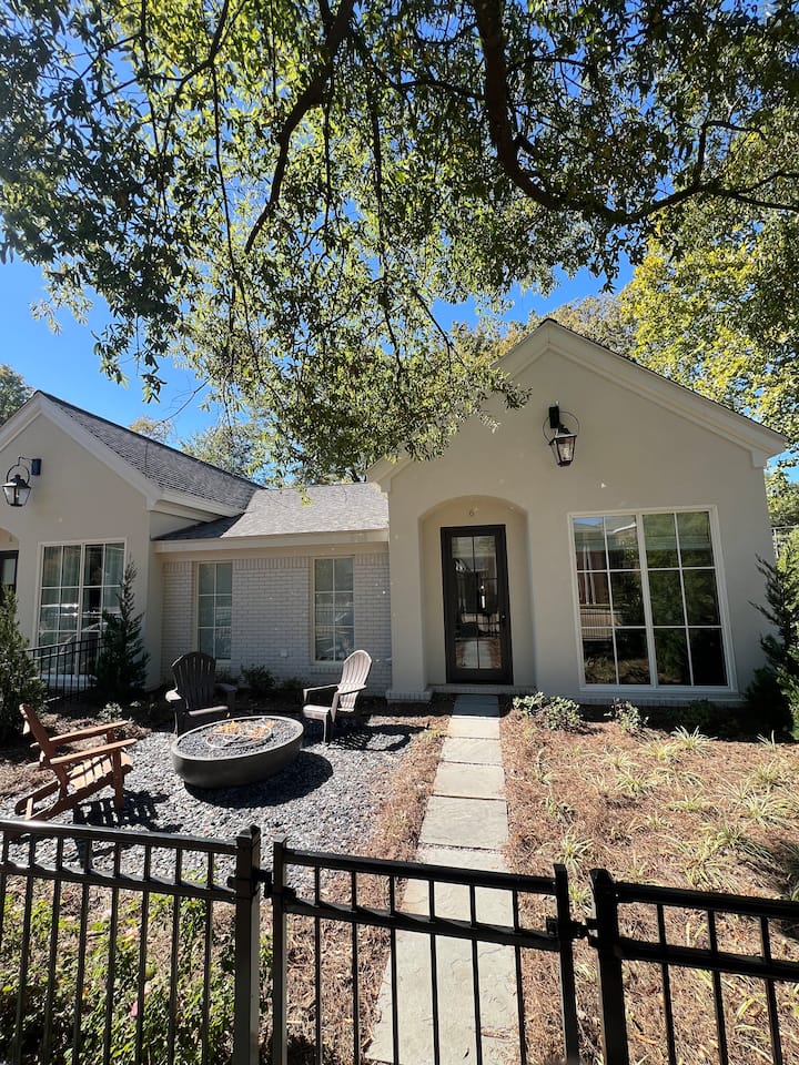 Game Day Condo – 5 Mins To The Grove & The Square! - Oxford