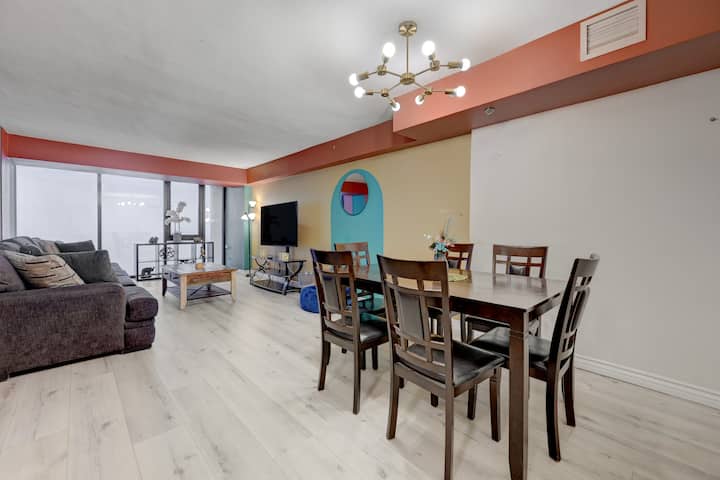 Penthouse W/ Epic View! Bellagio & Cosmo - 2bd/2ba - Las Vegas Strip, NV