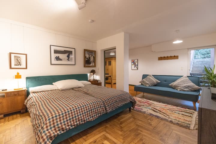 Birdsong Basement Apartment - 波茨坦