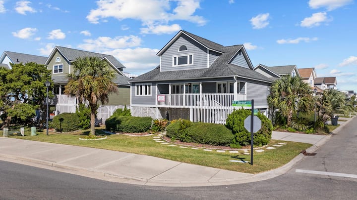 Shell Shack| Hot Tub & Community Pool | Near Beach - North Myrtle Beach, SC
