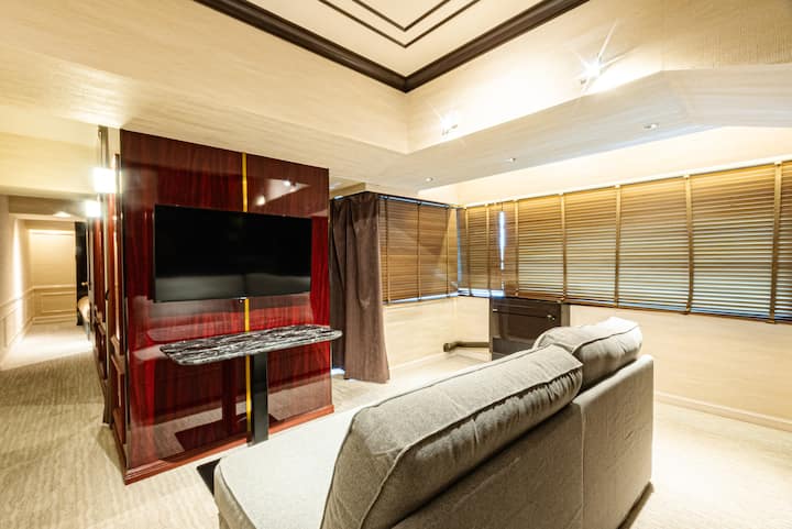 【中洲川端駅より徒歩3分】54.8㎡／空港から乗り換え要らず／キャナルシティ徒歩7分／最大6名宿泊可 - Fukuoka