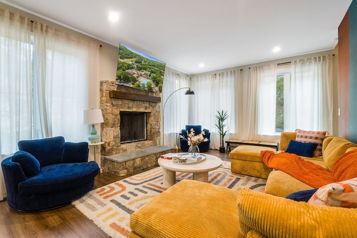 Lux Cabin:theater•hottub•firepit•gamerm•mtnviews - Massanutten, VA