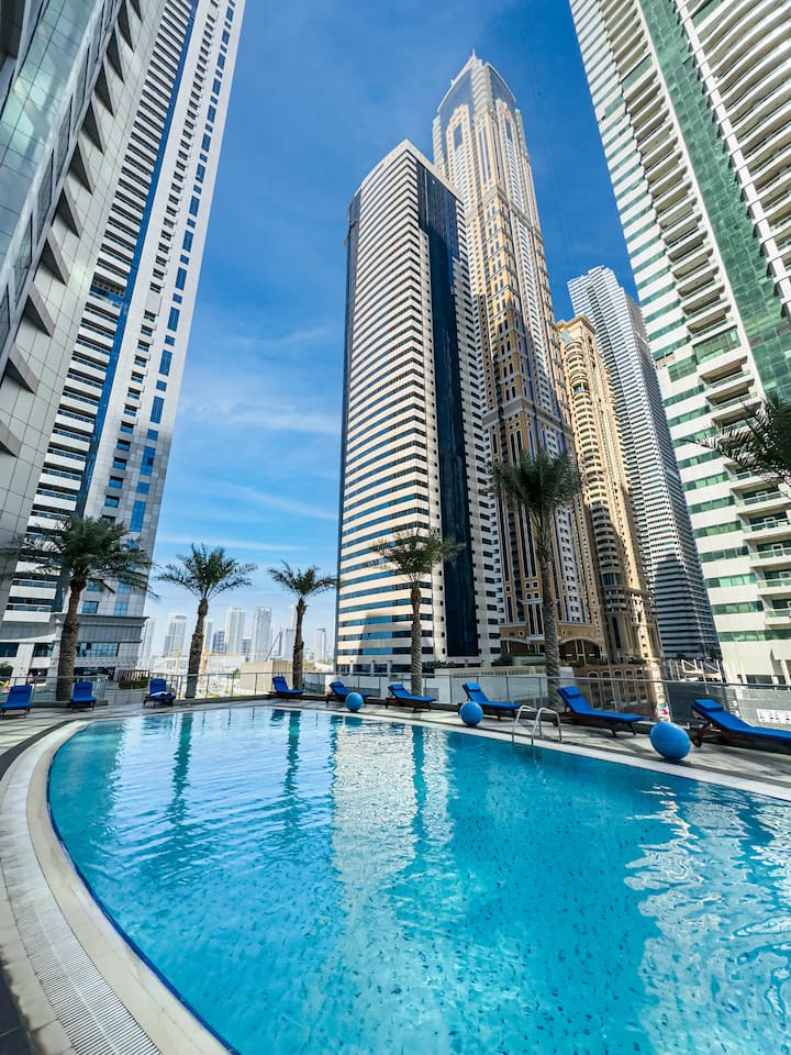 Heart Of The Marina | 1 Bdr Flat | Only Stays - Dubai Marina