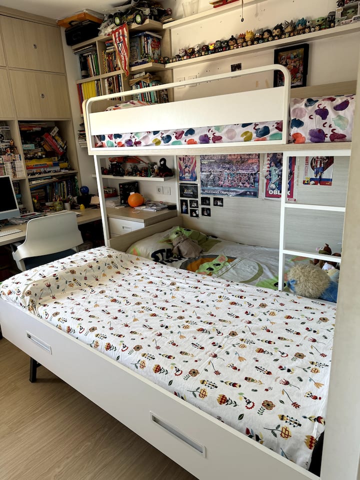 Habitación Muy Cerca Del Retiro - Madrid