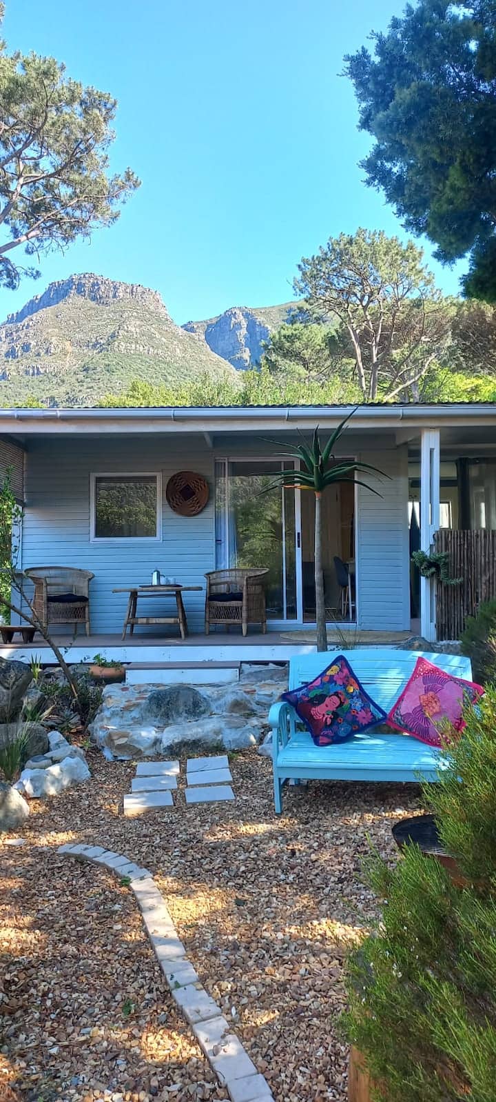 Hout Bay Mountain Vista Cabin - Western Cape