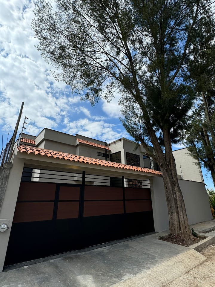 Casa Lindavista - 1.5 Km From Plaza Pátzcuaro - Pátzcuaro