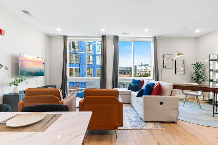 Stunning 1-bd | City Views | Near Fishtown - Philadelphia, PA