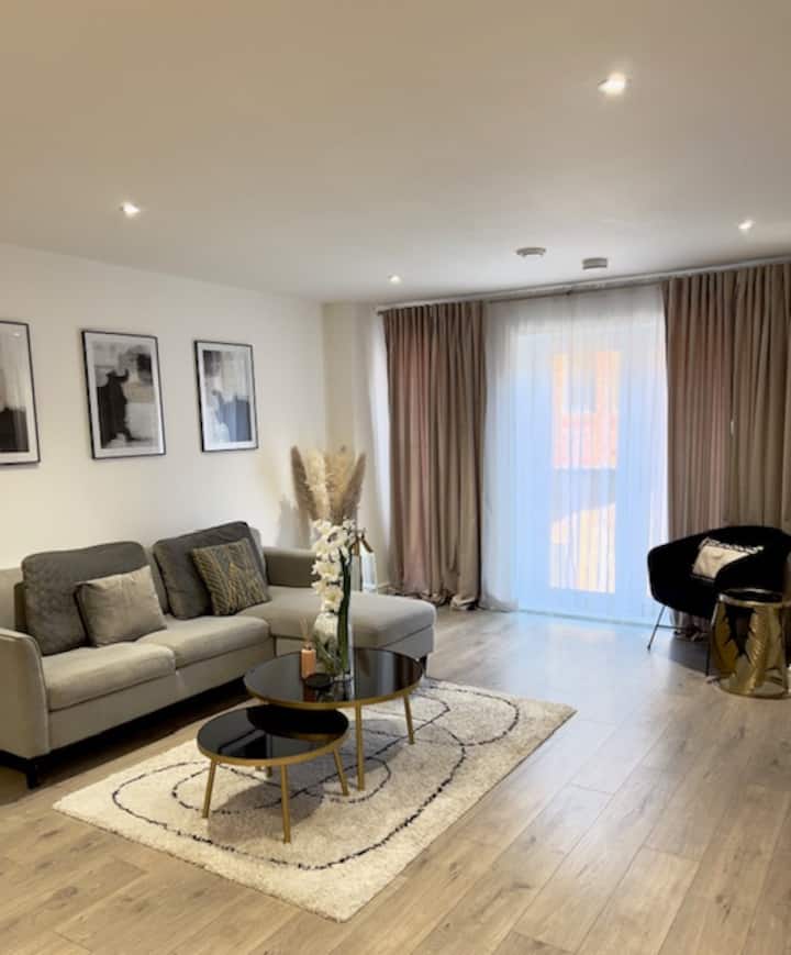 Tt Maison - Brentwood