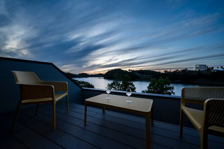18 Mins To Huis Ten Bosch/great View Of Omura Bay - Sasebo