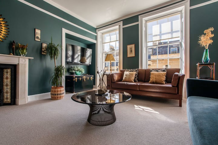 Georgian  Decadence - Bath