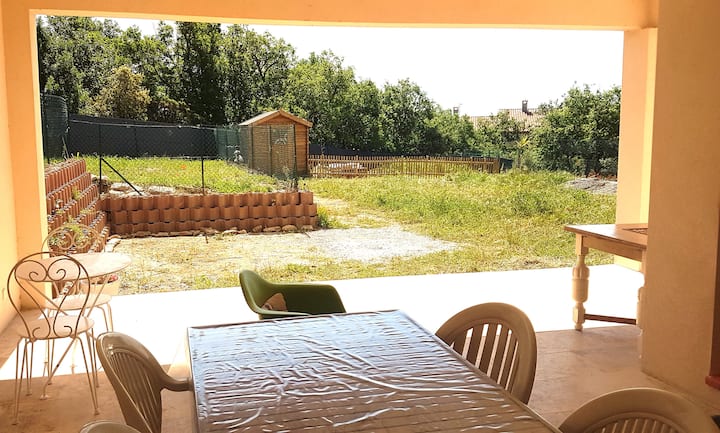 Appartement Calme Avec Jardin Et Vue Sur Citadelle - Forcalquier