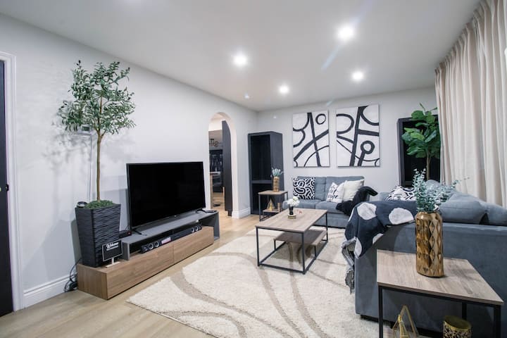 Sunnyside Stay-3bdrm W/ Gym! - Midland