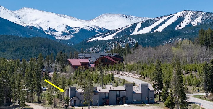 Newly Renovated Walkable, Pet Friendly, Ski & Mtb - Winter Park, CO