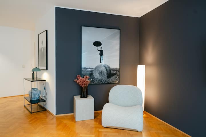 Cozy Corner: Perfect For 4-6 | Hip Area & Parking - Vienna
