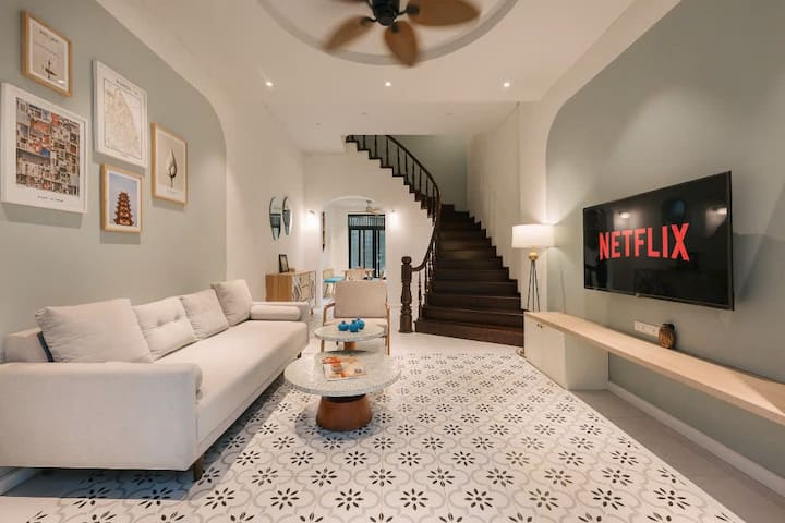 Familia Eastern Villa|lakefront|movie Room|terrace - 河內