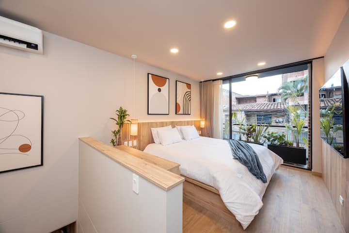 Digital Nomad Paradise 1br Unit With A/c In Manila - Medellín, Colombia