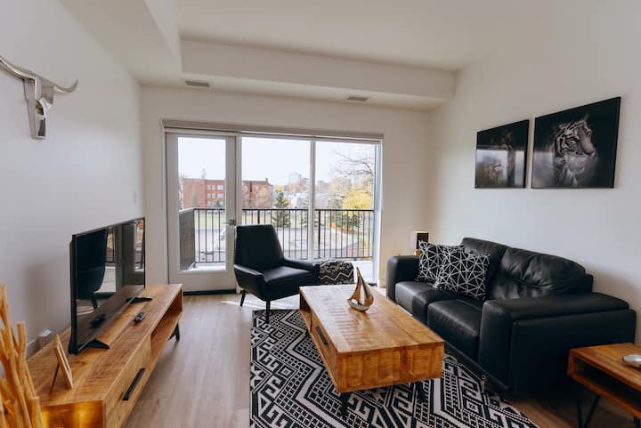 Chic 1br Heaven Near Osborne Village And The Forks - Winnipeg