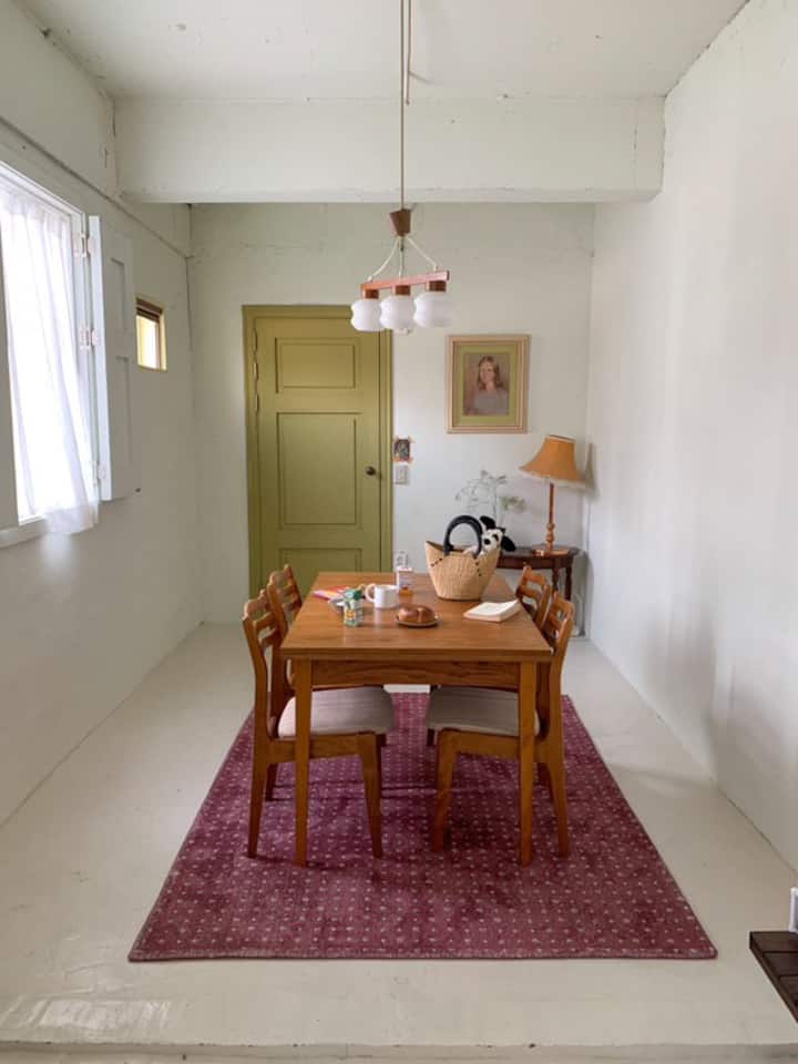 [Hesse] 3f 헤세의 집 By낫스탠다드(울산 성남동) - 태화동