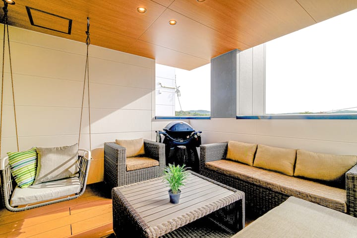 恩納村の貸切ヴィラで満たされる贅沢な時間｜サウナ＆ジャグジー完備｜Bbq＆ケータリングで彩り豊かに - Okinawa Prefecture, Japan