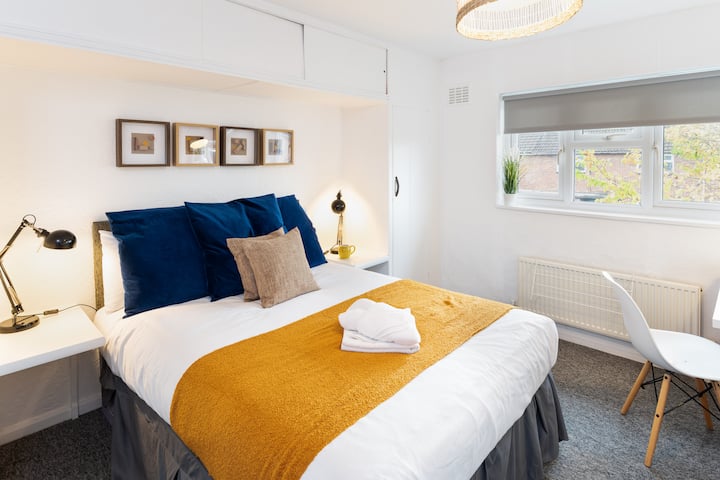 4br Team Home | Van Parking | Southmead Hospital - Bristol