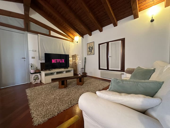 Central, Vue Clocher + Rooftop - Pordenone