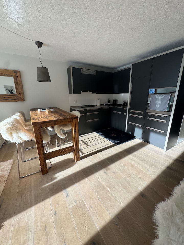 Very Central, Charming Apartment – Walk Everywhere - Zermatt