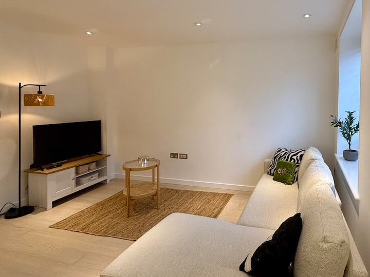 Soho’s Gem /1 Br Flat In Piccadilly Circus - Londres
