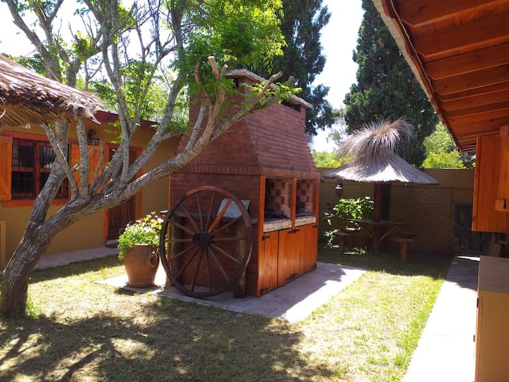 Cabaña Las Acacias - Mar de Ajó