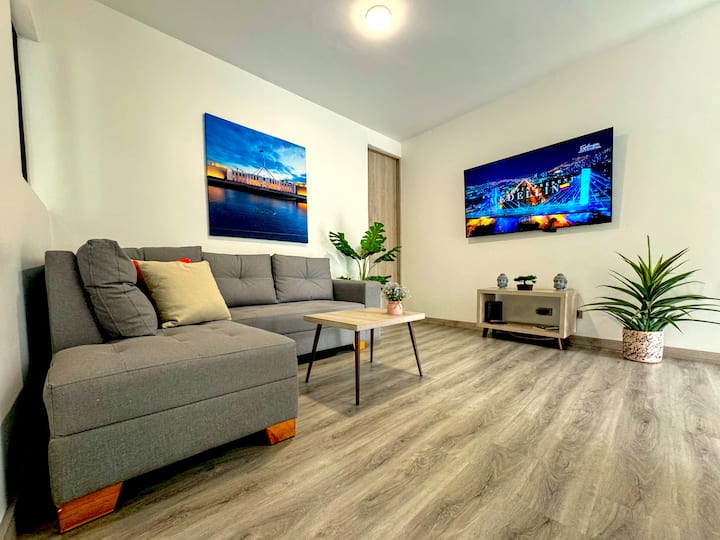 Encantador Apto En Laureles, Vista Y Wifi 500 Mg - Medellín