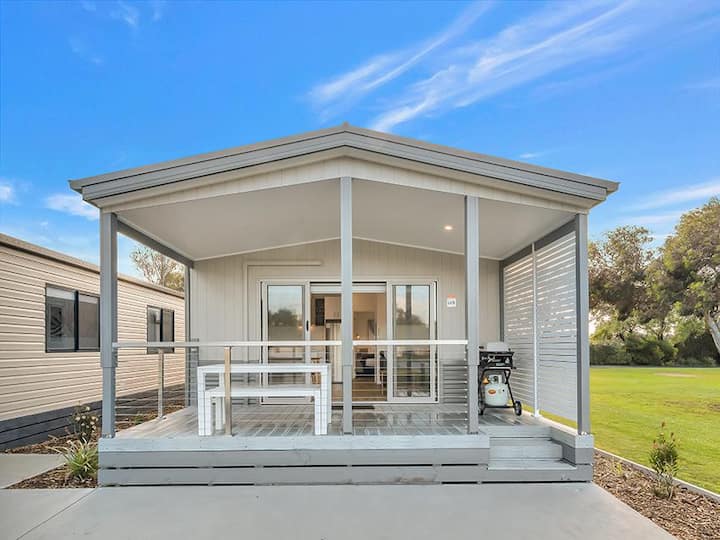 2 Bedroom Villa - Inverloch