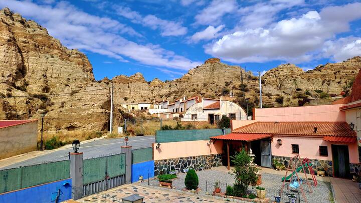 Alojamiento Rural Cueva Antonia - Guadix