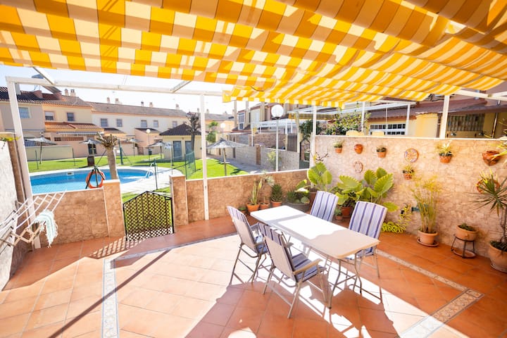 Una Casa Familiar Para Disfrutar - Huelva