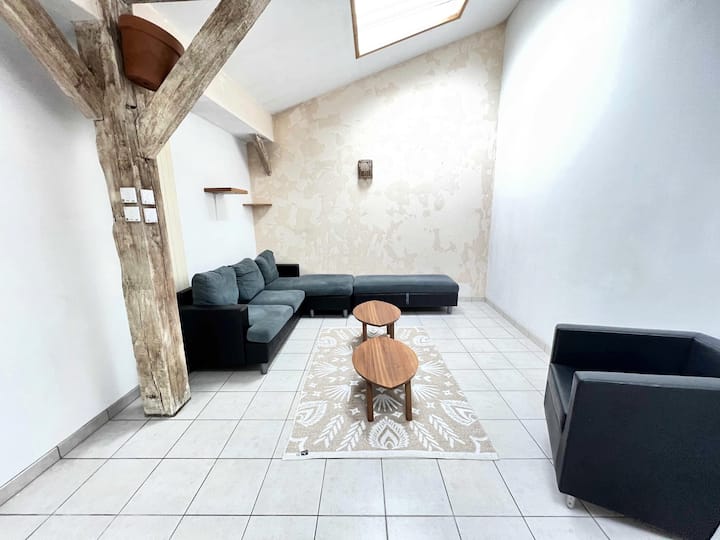 L'auberge Espagnole ! - Aéroport de Bordeaux Mérignac (BOD)