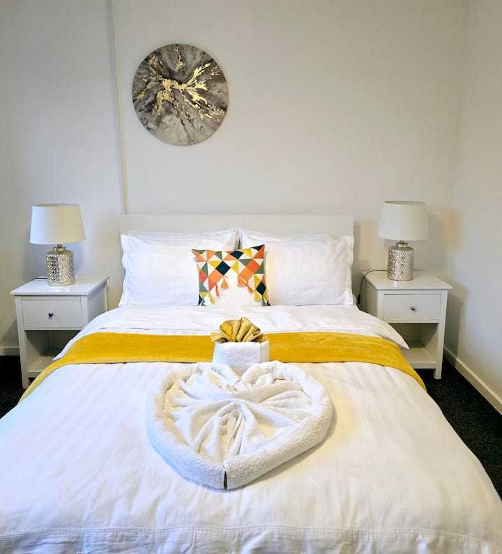 Sleek And Modern 2bed Appartment - Nottingham