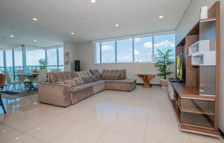 Breathtaking 3br Escape In The City - Asunción