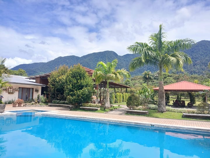 Hospedaje Junto A La Naturaleza - Pastaza